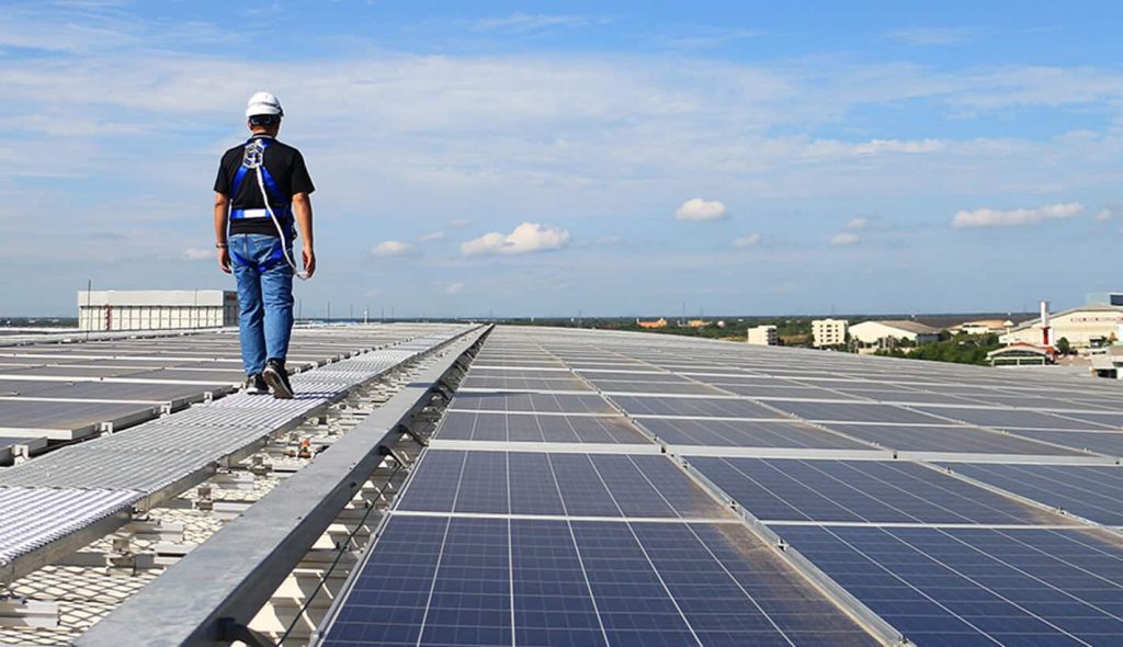 Understand your Height Safety Risks and Compliance Requirements ...